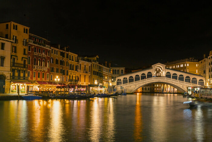 Esplora Venezia di notte: 5 idee su cosa fare la sera